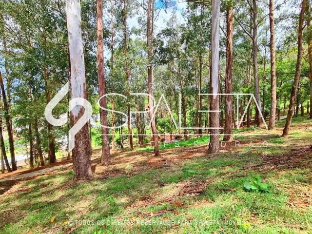 Terreno em Condomínio para Venda em Vinhedo/SP Condomínio Terras de Santa Teresa