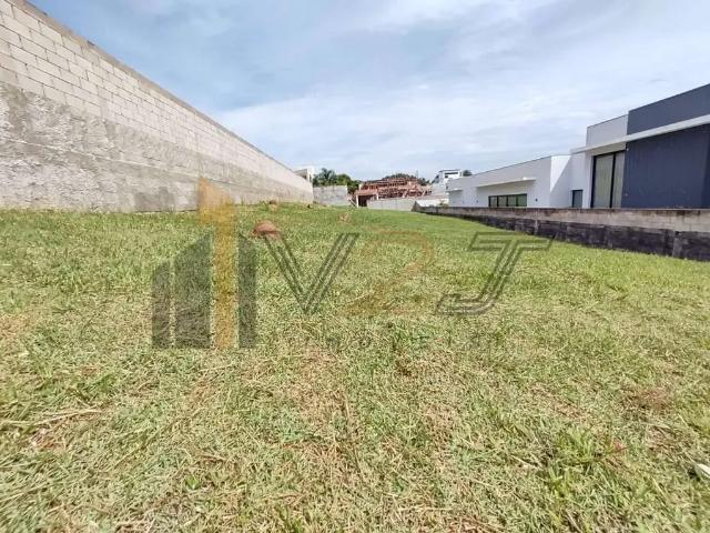 Terreno em Condomínio para Venda em Vinhedo/SP Condomínio Villa D Oro