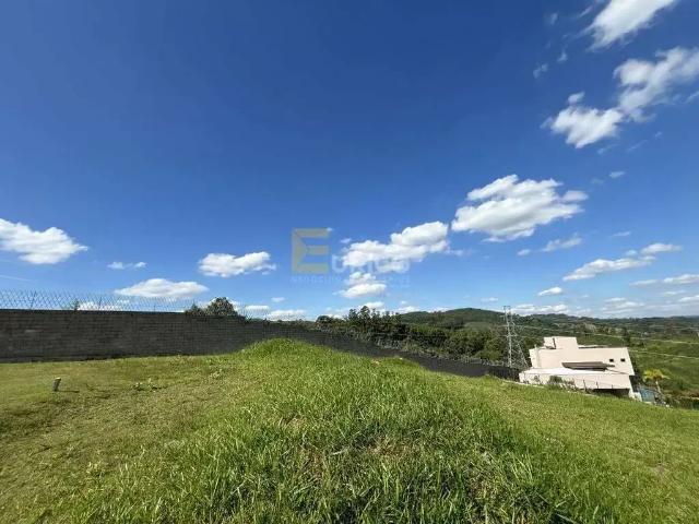 Terreno em Condomínio para Venda em Vinhedo/SP Condomínio Campo de Toscana