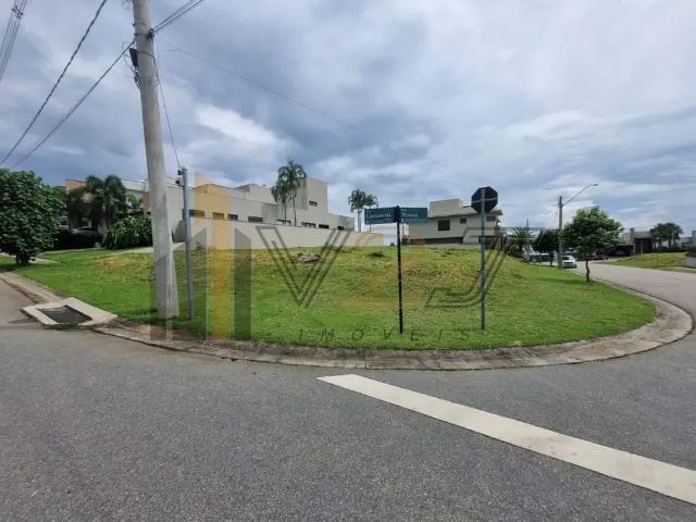 Terreno em Condomínio para Venda em Vinhedo/SP Condomínio Campo de Toscana