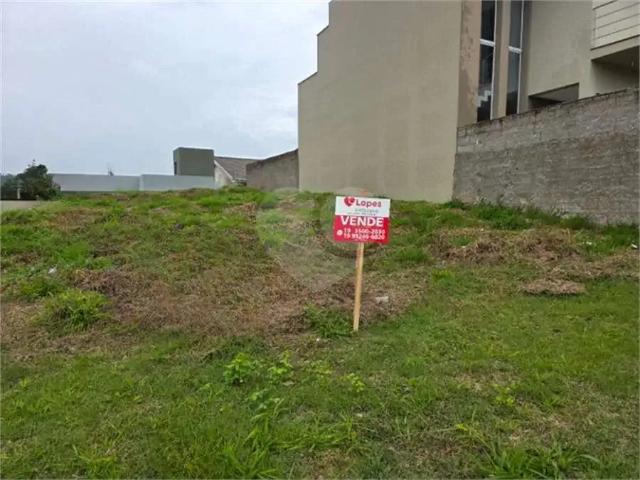 Terreno em Condomínio para Venda em Vinhedo/SP Marambaia