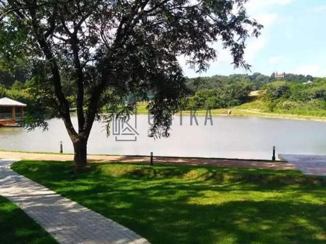 Terreno em Condomínio para Venda em Vinhedo/SP Santa Cândida