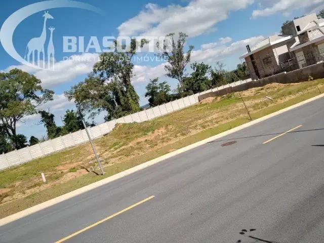 Terreno em Condomínio para Venda em Vinhedo/SP Santa Cândida