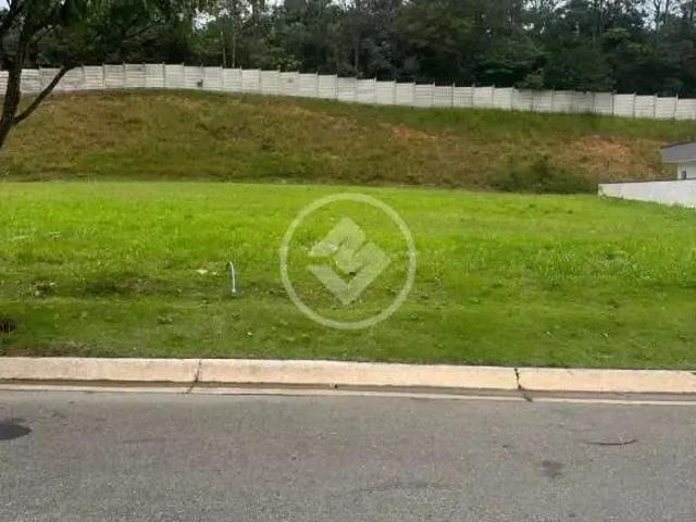 Terreno em Condomínio para Venda em Vinhedo/SP Santa Cândida