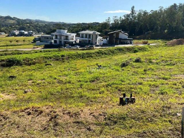 Terreno em Condomínio para Venda em Vinhedo/SP Santa Cândida