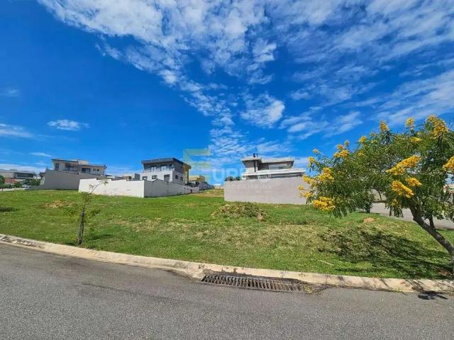 Terreno em Condomínio para Venda em Vinhedo/SP Santa Cândida