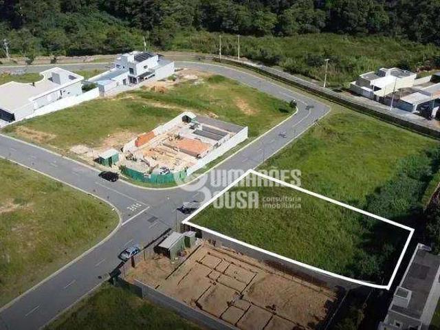 Terreno em Condomínio para Venda em Vinhedo/SP Santa Cândida