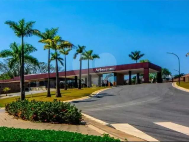 Terreno em Condomínio para Venda em Vinhedo/SP Santa Cândida