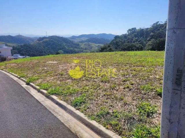 Terreno em Condomínio para Venda em Volta Redonda/RJ Casa de Pedra