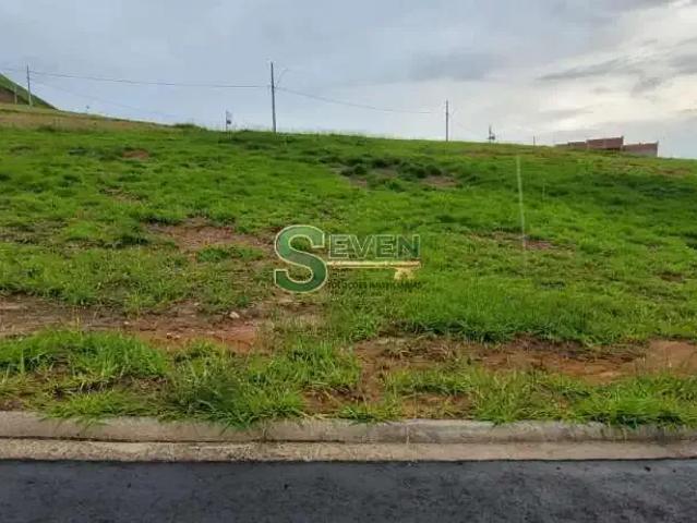 Terreno em Condomínio para Venda em Volta Redonda/RJ Casa de Pedra
