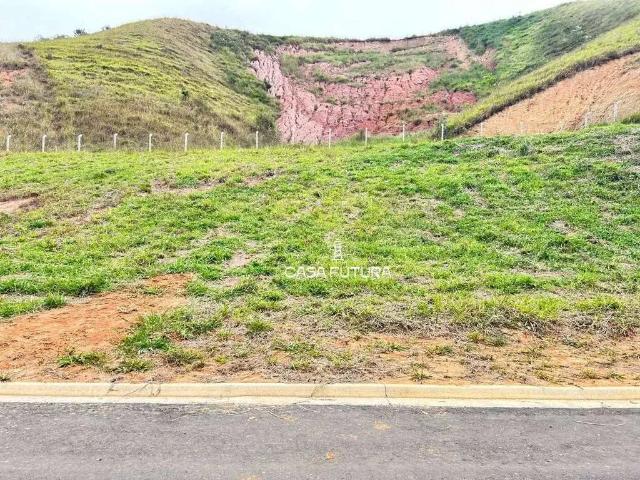 Terreno em Condomínio para Venda em Volta Redonda/RJ Casa de Pedra