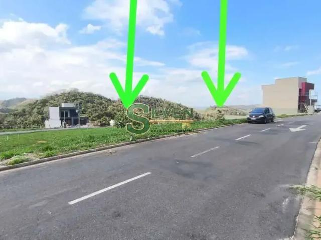 Terreno em Condomínio para Venda em Volta Redonda/RJ Casa de Pedra