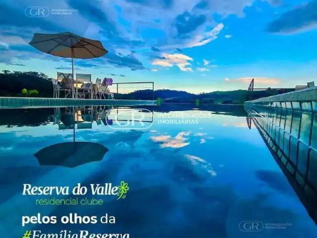 Terreno em Condomínio para Venda em Volta Redonda/RJ Casa de Pedra