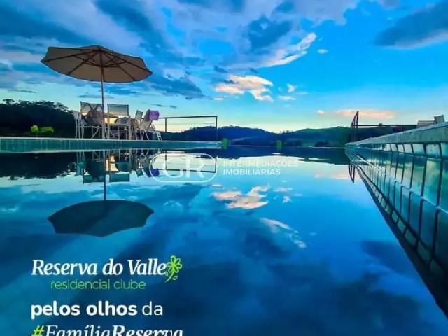 Terreno em Condomínio para Venda em Volta Redonda/RJ Casa de Pedra