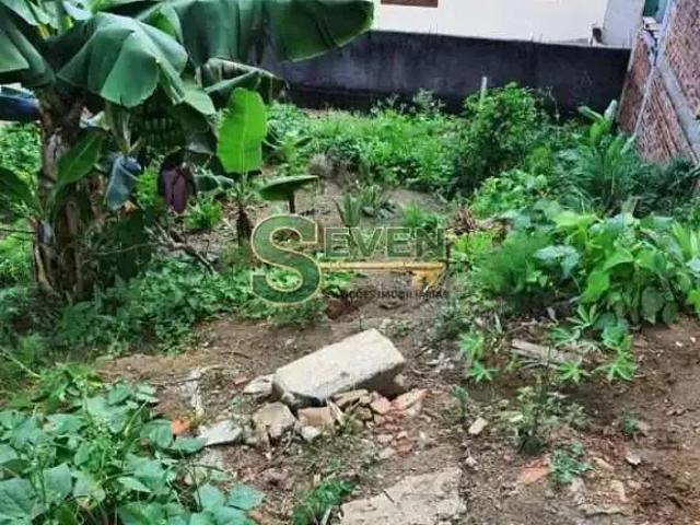 Terreno em Condomínio para Venda em Volta Redonda/RJ Água Limpa