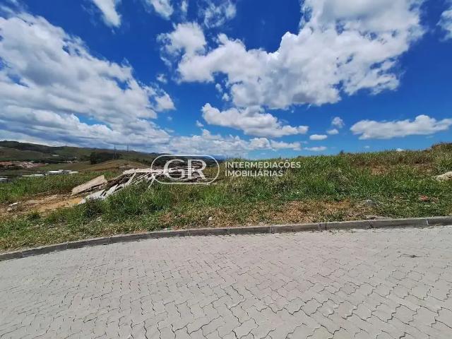Terreno em Condomínio para Venda em Volta Redonda/RJ Jardim Belvedere