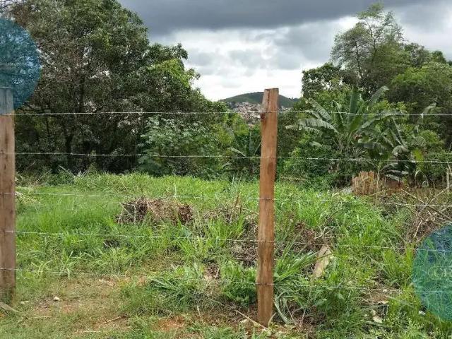 Terreno em Condomínio para Venda em Volta Redonda/RJ Siderlândia