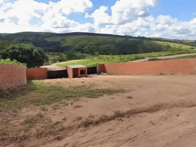 Terreno em Condomínio para Venda em Votorantim/SP Carafá