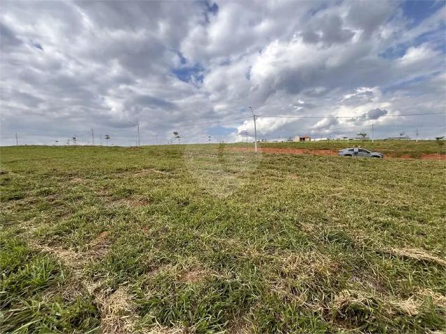 Terreno em Condomínio para Venda em Votorantim/SP Alphaville Nova Esplanada
