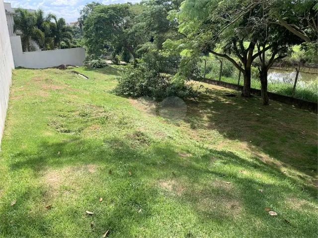 Terreno em Condomínio para Venda em Votorantim/SP Loteamento Residencial Villágio Di Capri