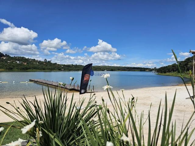 Terreno em Condomínio para Venda em Abadiânia/GO Lago Corumbá IV