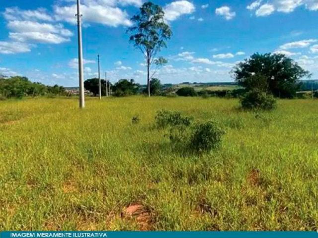 Terreno em Condomínio para Venda em Águas de Santa Bárbara/SP Jardim Marcella