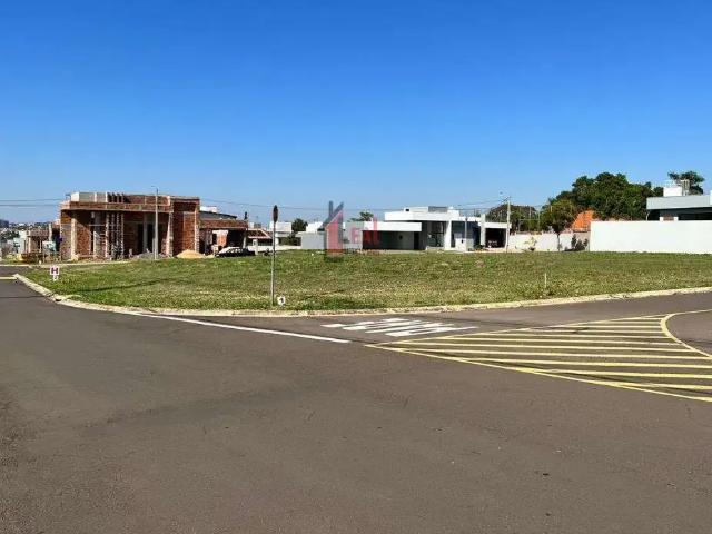 Terreno em Condomínio para Venda em Álvares Machado/SP Valência