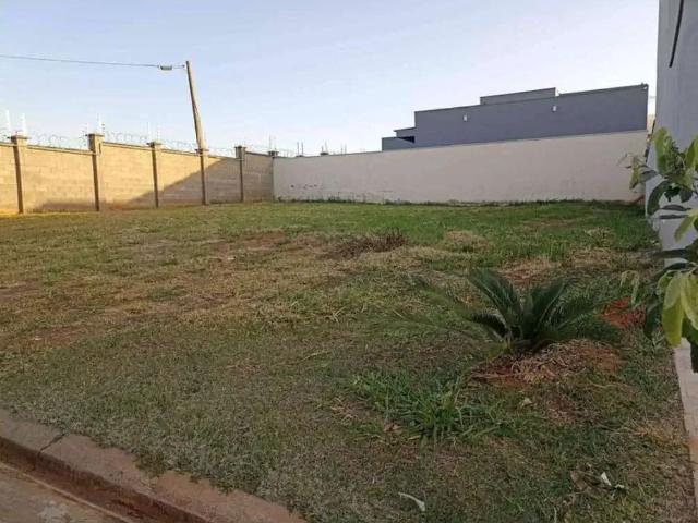 Terreno em Condomínio para Venda em Álvares Machado/SP Valência