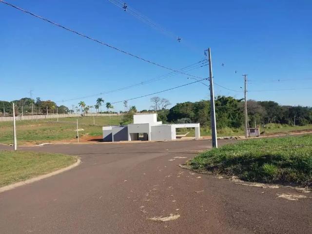 Terreno em Condomínio para Venda em Álvares Machado/SP Valência