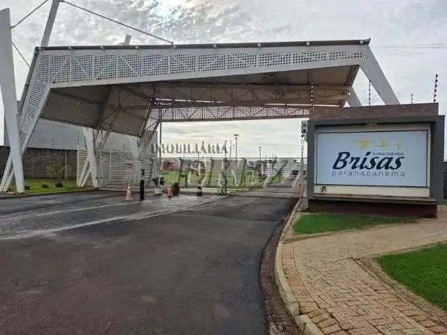 Terreno em Condomínio para Venda em Alvorada do Sul/PR Centro