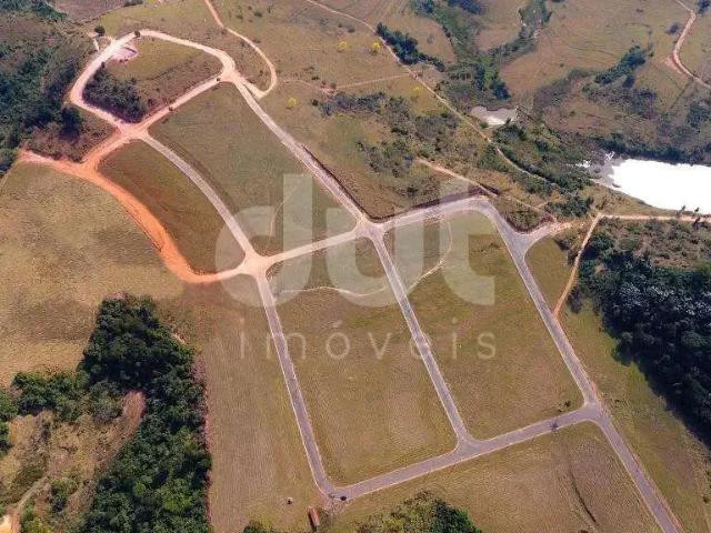 Terreno em Condomínio para Venda em Amparo/SP Arcadas