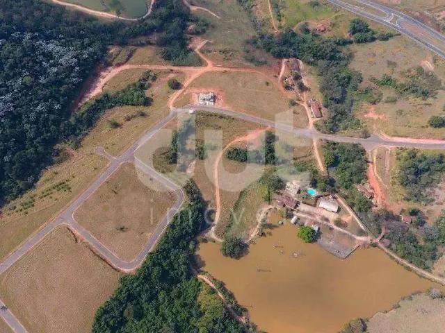 Terreno em Condomínio para Venda em Amparo/SP Arcadas