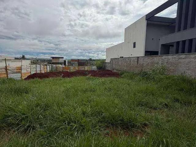 Terreno em Condomínio para Venda em Anápolis/GO Condomínio Residencial Grand Trianon