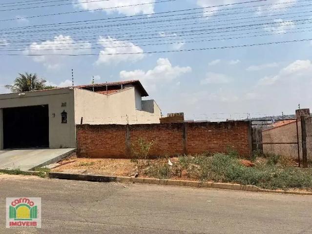 Terreno em Condomínio para Venda em Anápolis/GO Jardim das Samambaias