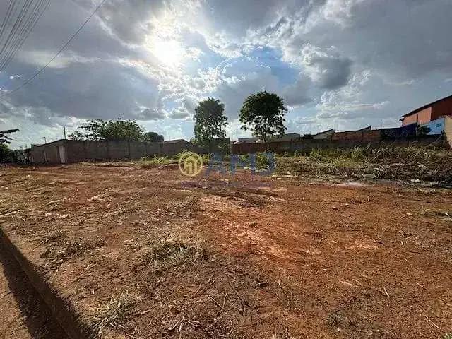 Terreno em Condomínio para Venda em Aparecida de Goiânia/GO Parque Montreal