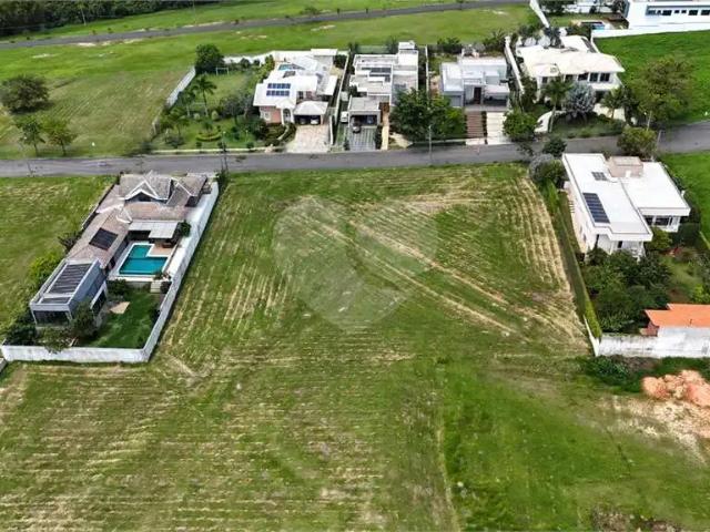 Terreno em Condomínio para Venda em Araçoiaba da Serra/SP Centro