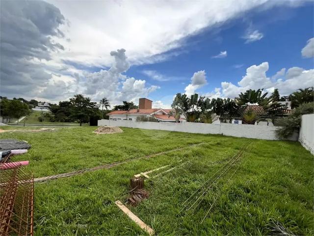 Terreno em Condomínio para Venda em Araçoiaba da Serra/SP Centro