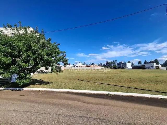 Terreno em Condomínio para Venda em Araçoiaba da Serra/SP Chacara Santa Terezinha