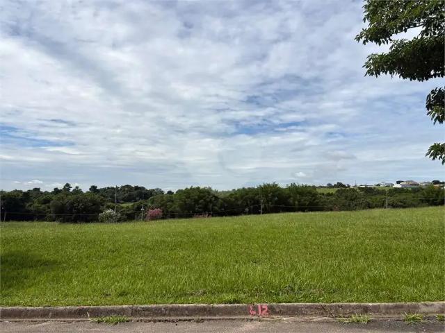 Terreno em Condomínio para Venda em Araçoiaba da Serra/SP Condomínio Saint Charbel