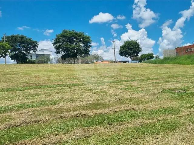 Terreno em Condomínio para Venda em Araçoiaba da Serra/SP Condomínio Saint Charbel