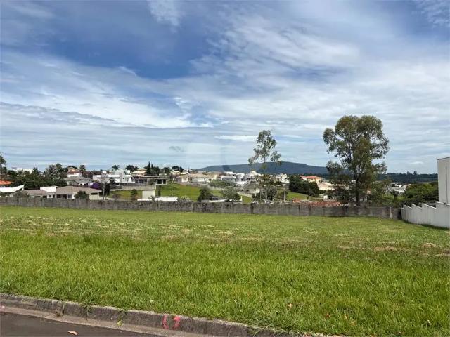 Terreno em Condomínio para Venda em Araçoiaba da Serra/SP Condomínio Saint Charbel