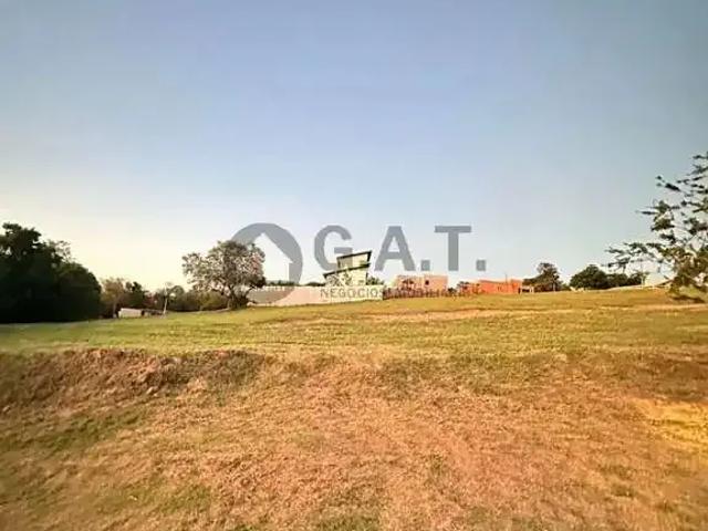 Terreno em Condomínio para Venda em Araçoiaba da Serra/SP Condomínio Village Ipanema