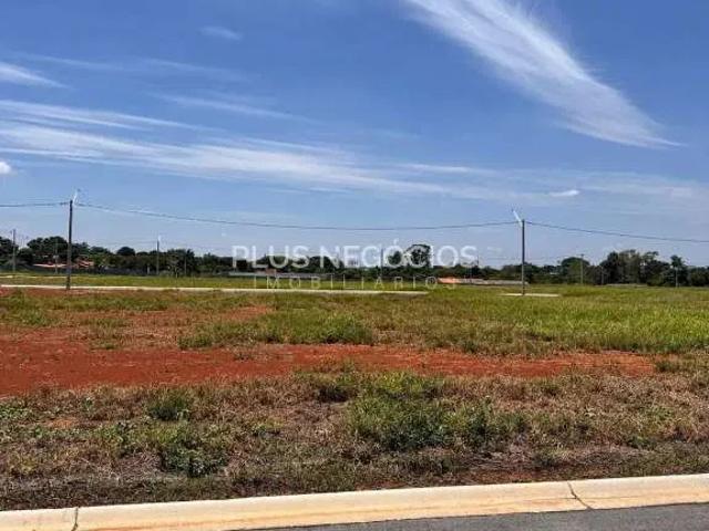 Terreno em Condomínio para Venda em Araçoiaba da Serra/SP Lago Azul