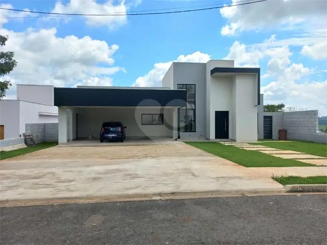 Terreno em Condomínio para Venda em Araçoiaba da Serra/SP Rio Verde 3 Quartos