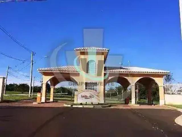 Terreno em Condomínio para Venda em Araraquara/SP Campos Ville