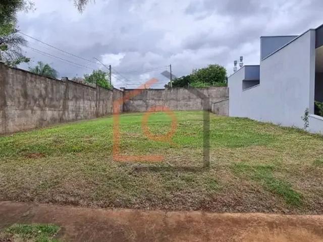 Terreno em Condomínio para Venda em Araraquara/SP Jardim Magnólias