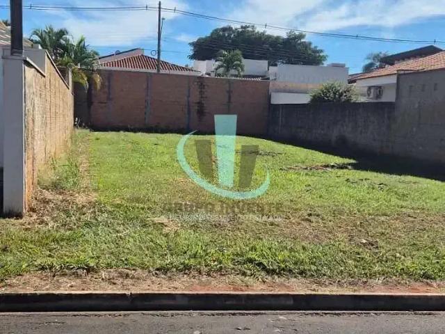 Terreno em Condomínio para Venda em Araraquara/SP Jardim dos Flamboyants