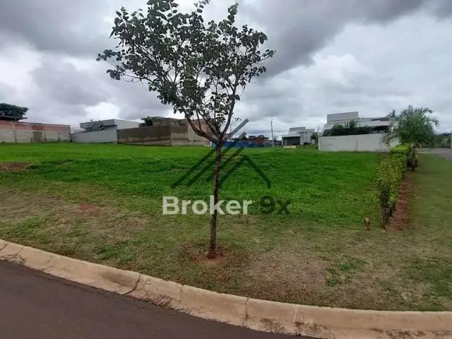 Terreno em Condomínio para Venda em Araraquara/SP Residencial Volpi