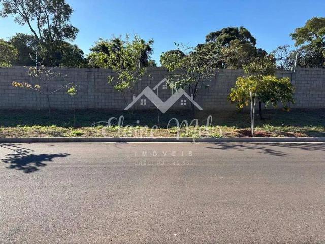 Terreno em Condomínio para Venda em Araraquara/SP Residencial Village Damha IV