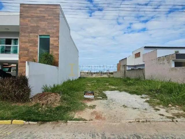 Terreno em Condomínio para Venda em Araruama/RJ Centro
